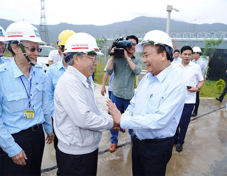 Prime Minister of Vietnam visits Formosa Ha Tinh Steel Corporation on ...